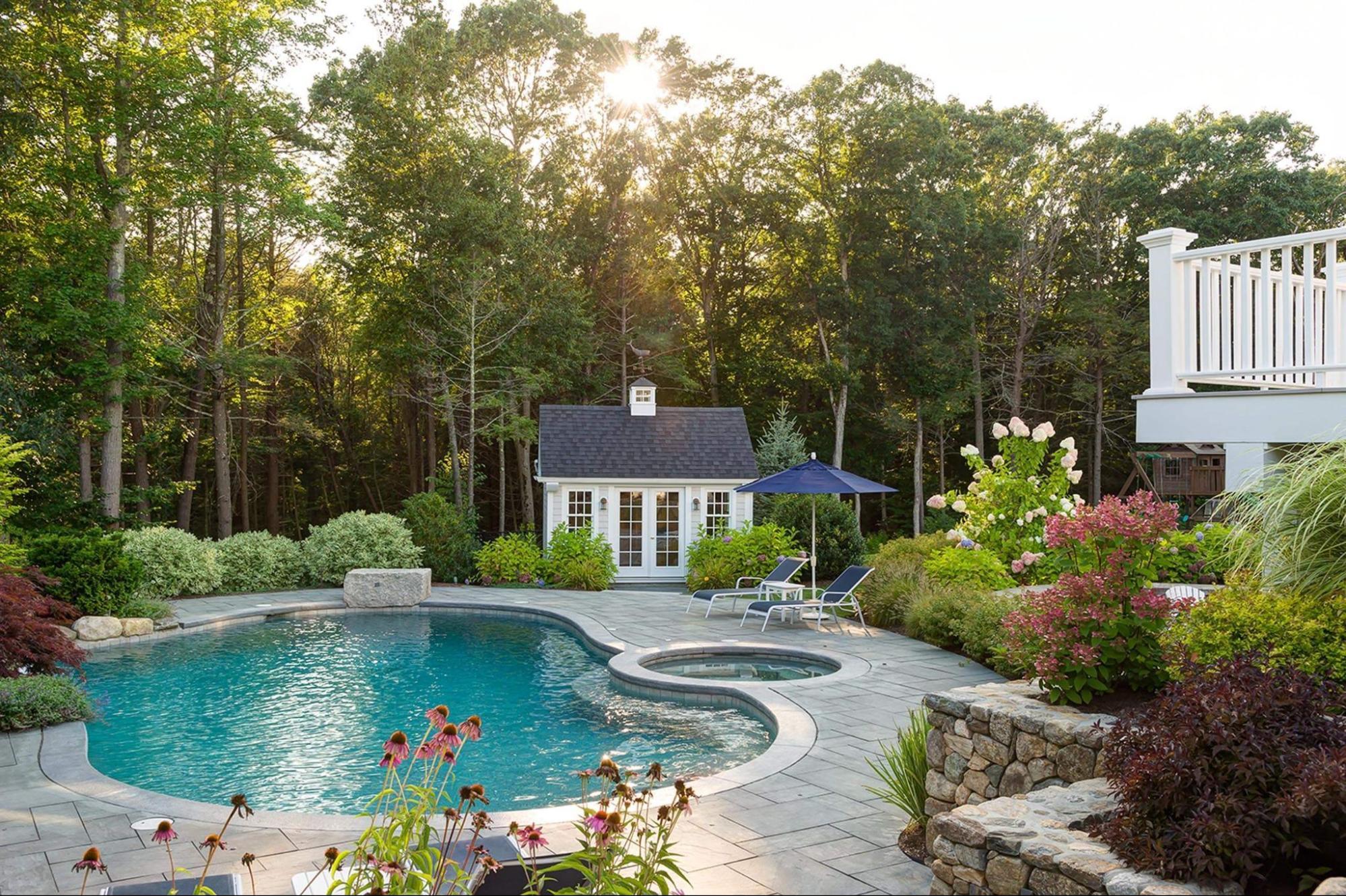 Shotcrete vs Gunite: Which Is Best for Your Pool?